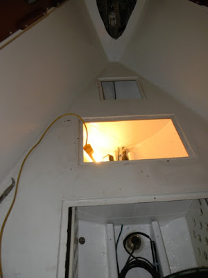 Ericson 25, Oystercatcher: Anchor, Chain Locker, and Anchor Roller ...