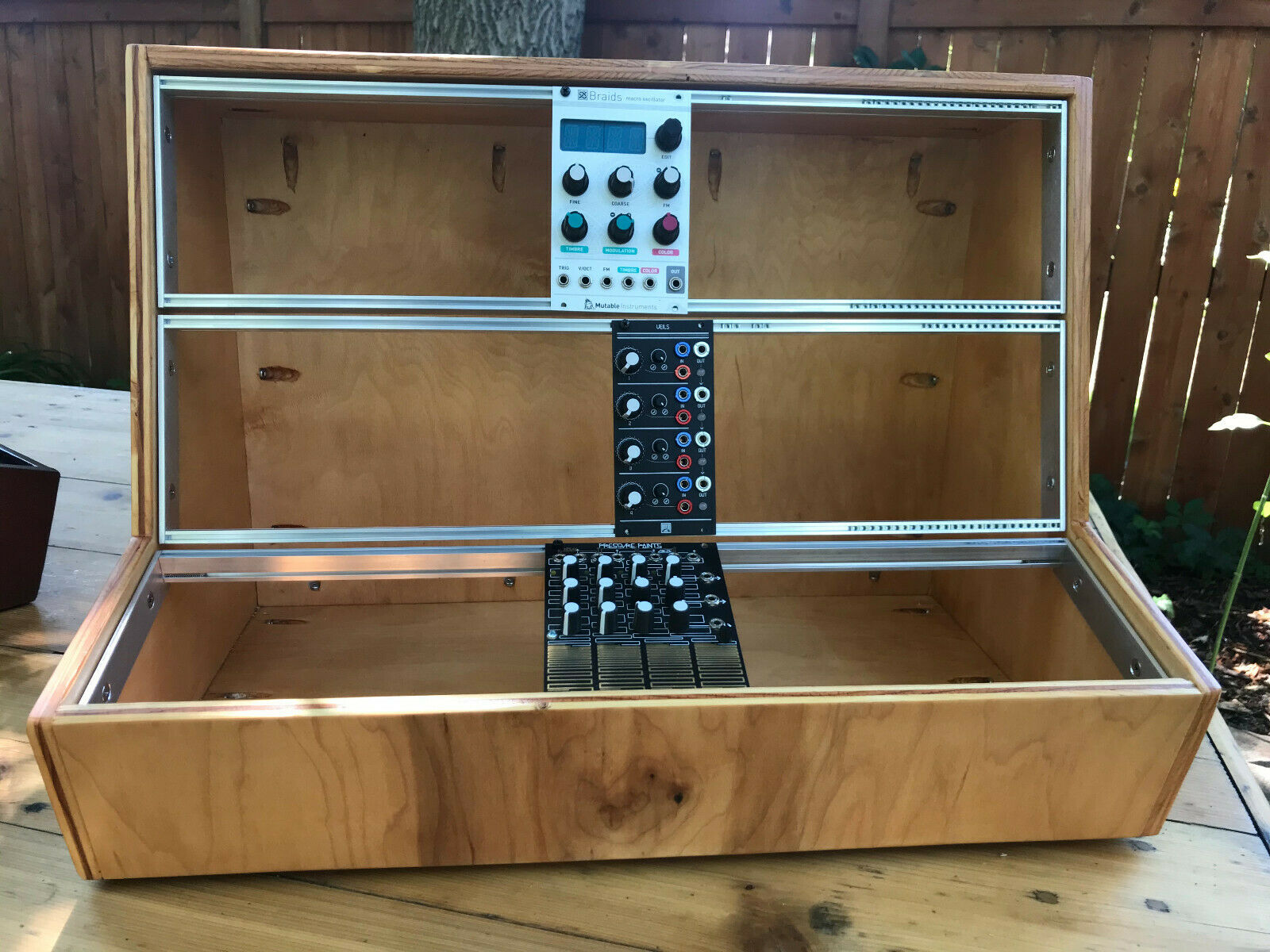 MATRIXSYNTH: Eurorack Modular Synthesizer Cases 104hp 9u Custom Maple ...