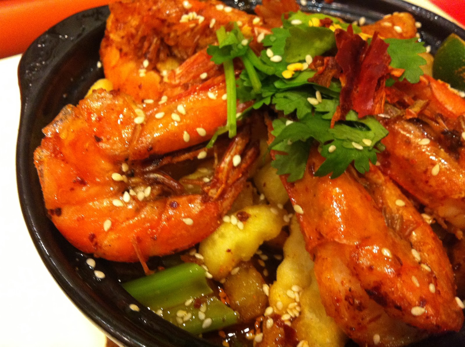 Street Food Warms Your Heart: Scandalously Spicy Shrimp - Chicken Hot ...
