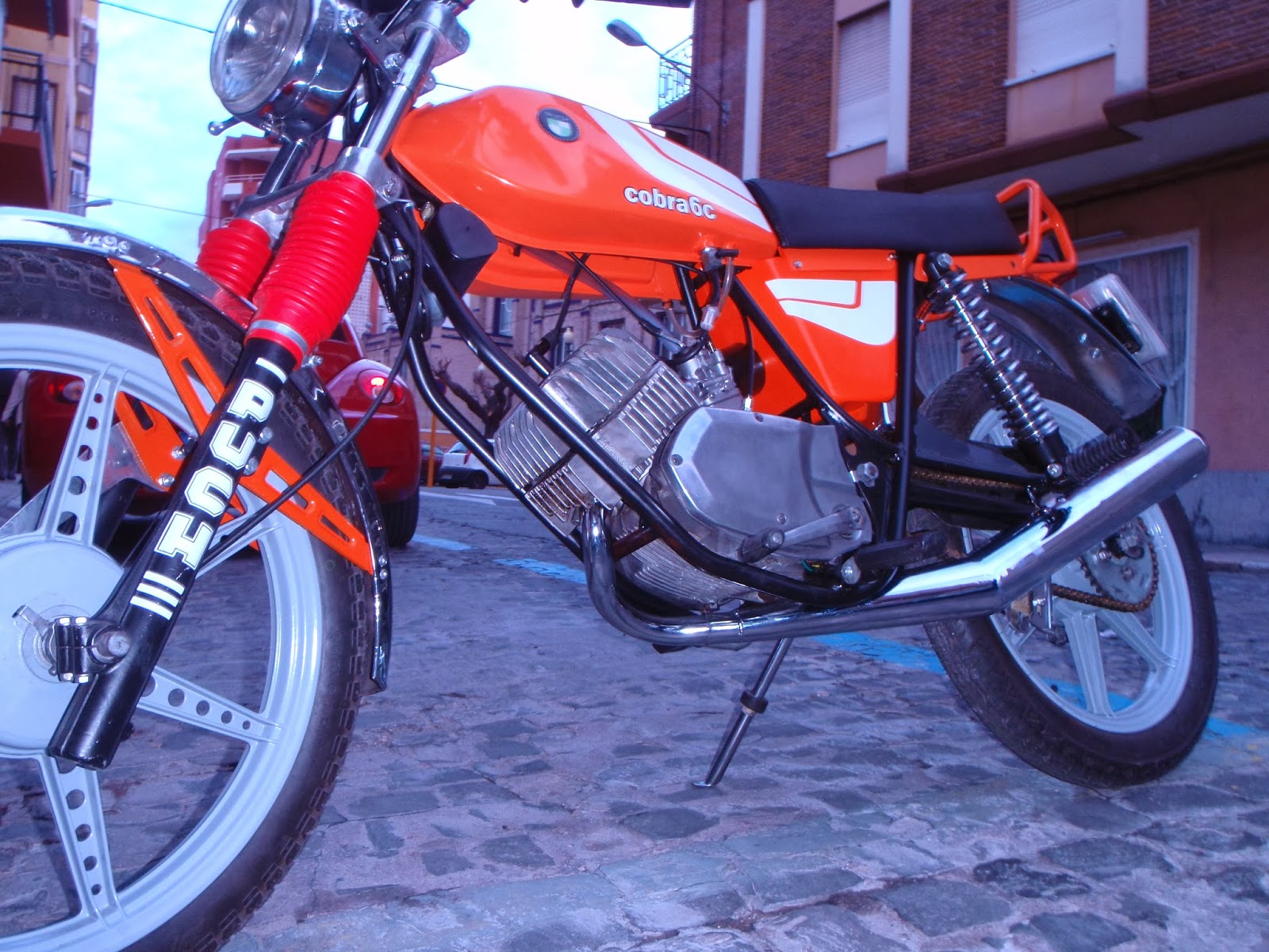 TUN Competición: escape puch cobra mc 75