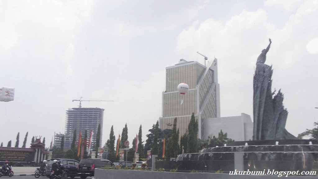 Menara Dang Merdu Bank RiauKepri | Ukur