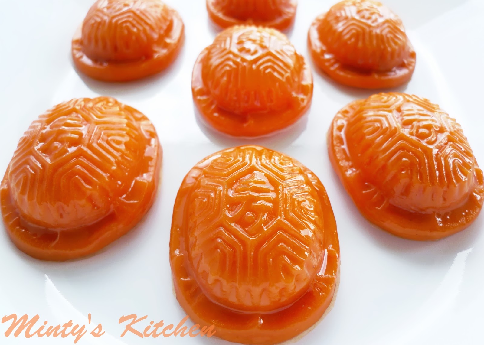 Minty's Kitchen: Ang Ku Kuih