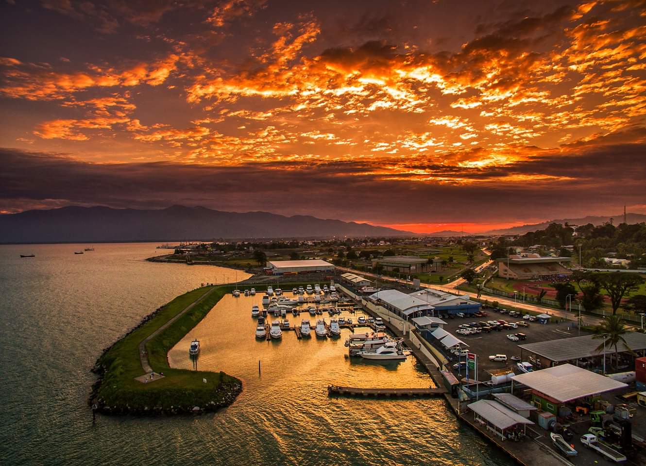 Morobe Tourism Bureau: Best of Lae