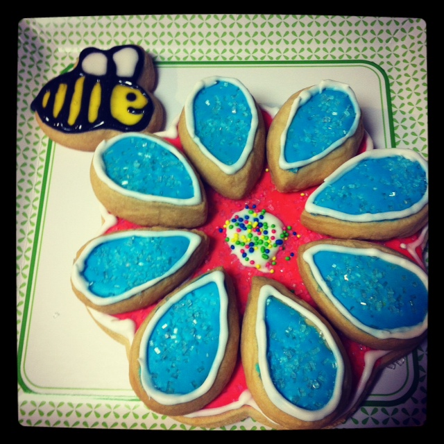 United Cakedom: 3D Cookies!! by Janet