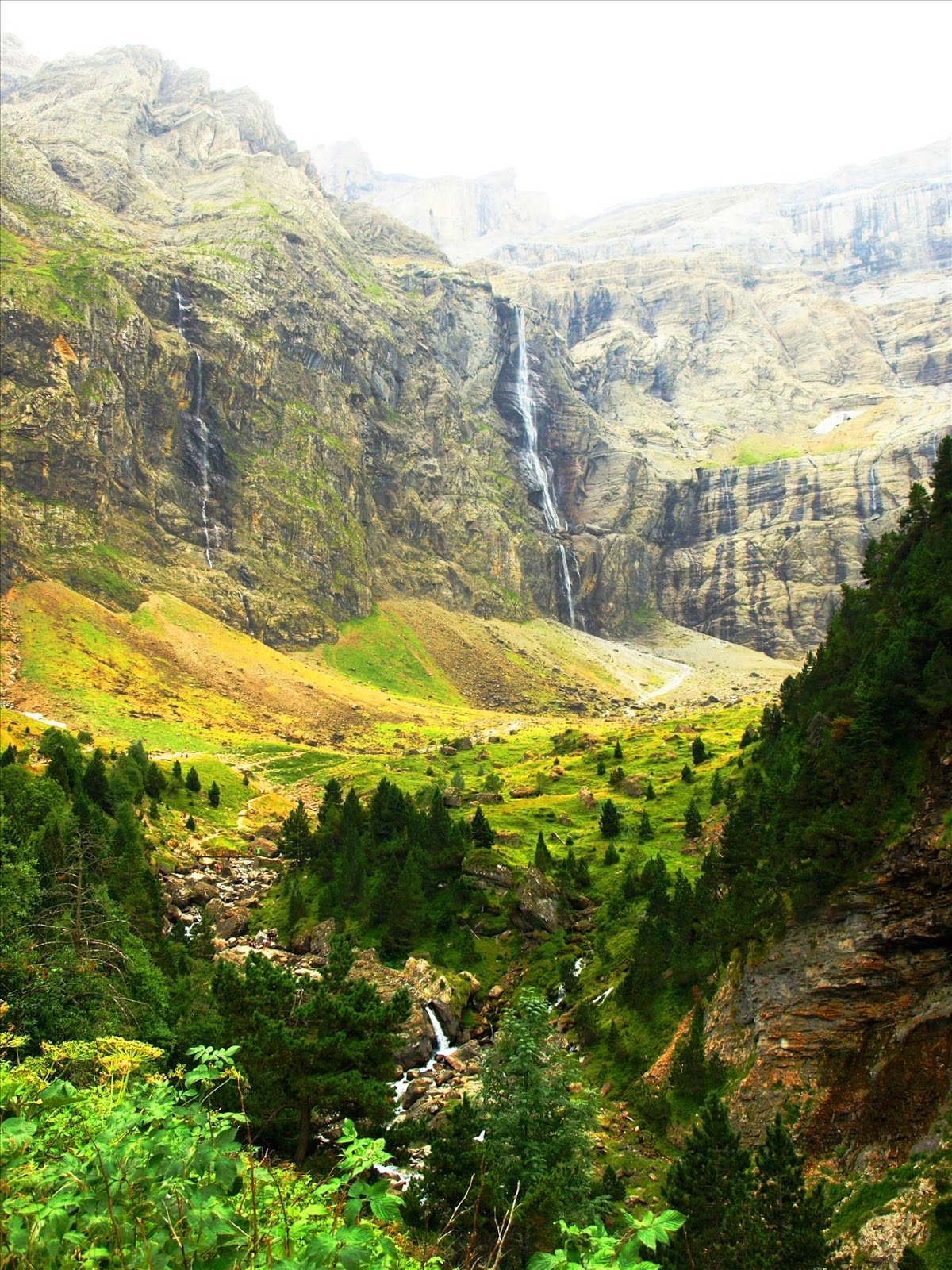 Best Pyrenees Photos: Cascade - Gavarnie - Pyrenees - France