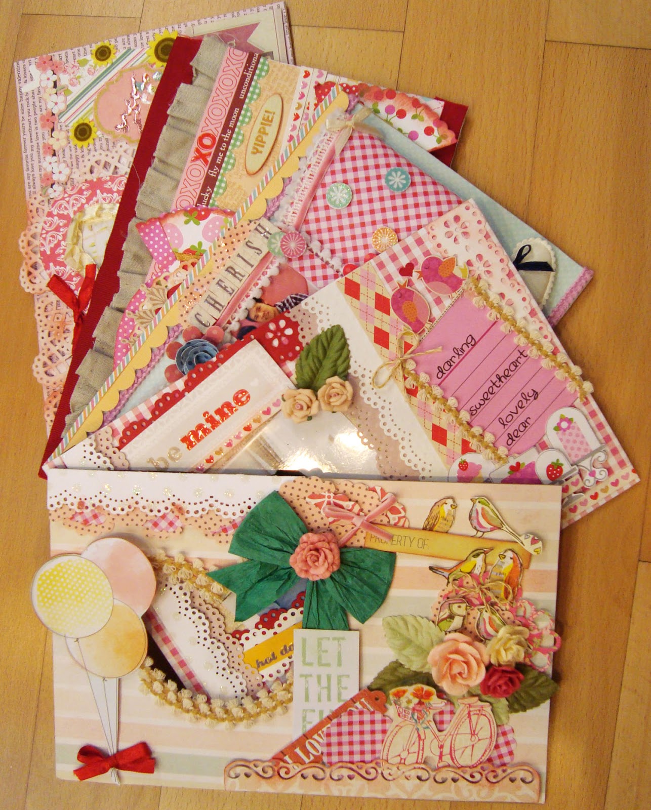Felice the Summer Hollic!! : Scrapbook Project and Booklet!