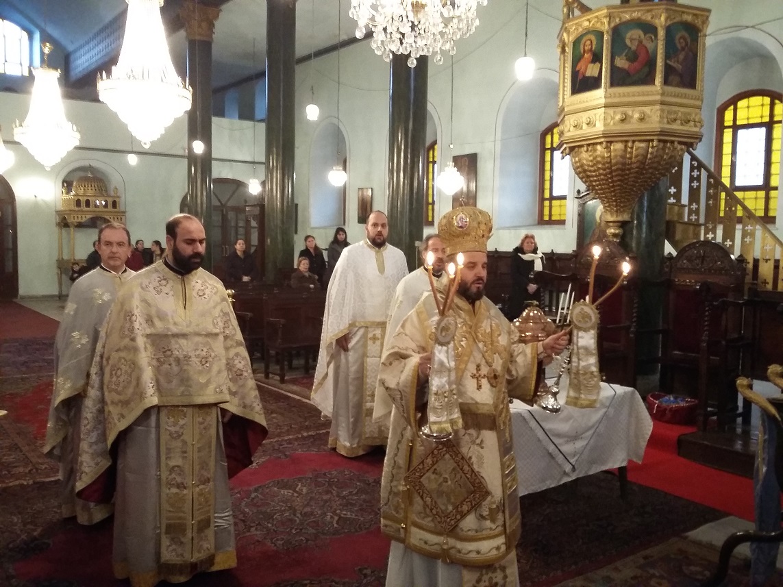 ΦΩΣ ΦΑΝΑΡΙΟΥ: ΘΕΟΦΑΝΕΙΑ ΣΤΟΝ ΑΓΙΟ ΚΩΝΣΤΑΝΤΙΝΟ ΥΨΩΜΑΘΕΙΩΝ (ΦΩΤΟ)