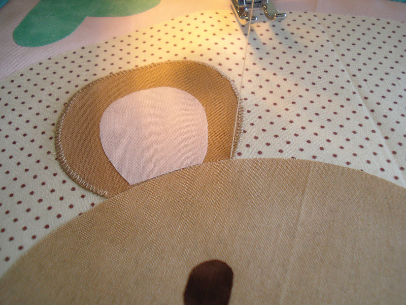 The Nifty Stitcher: Tutorial - Using Bondaweb.