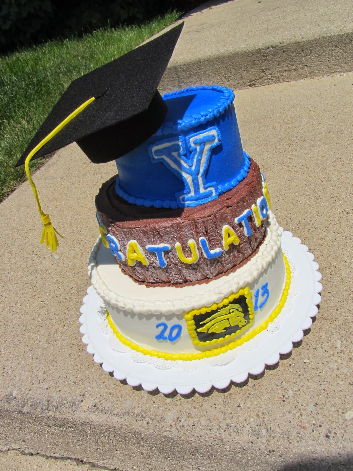 Giant Eagle Graduation Cakes at Esteban Roder blog