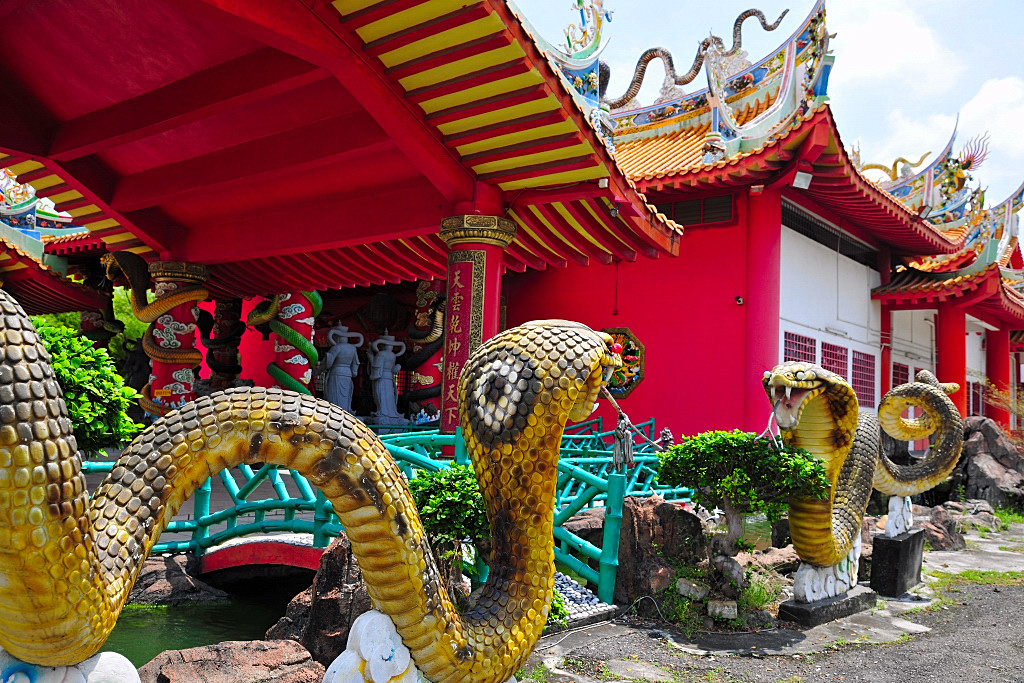 The Life Journey in Photography: Snake Temple Klang, Selangor, Malaysia