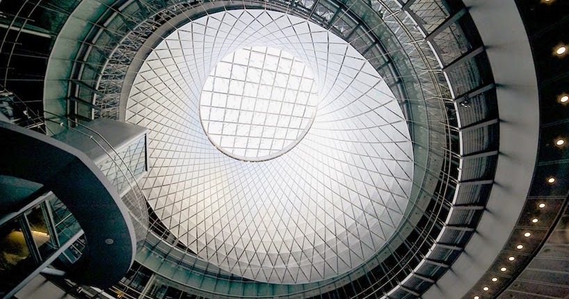 Mr NYC: Welcome to the Oculus