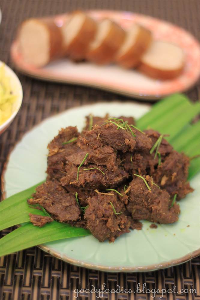 GoodyFoodies: Recipe: Rendang Daging Tok Perak + Indian-style stir ...