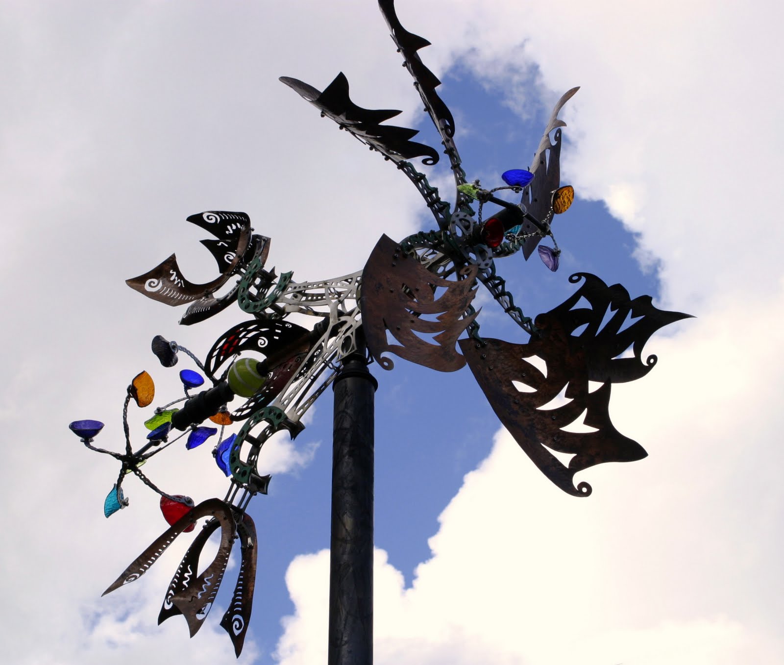 Ginkgo Breeze: Whirligig