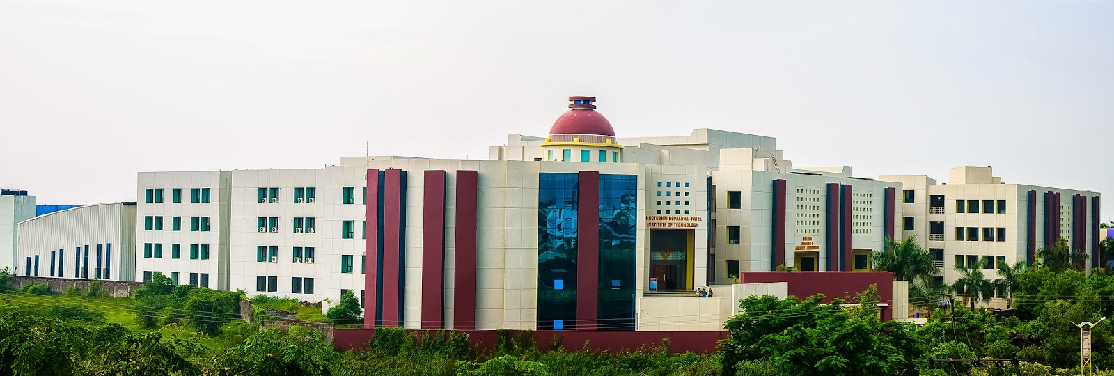 Uka Tarsadia University - Maliba Campus : Uka Tarsadia University ...