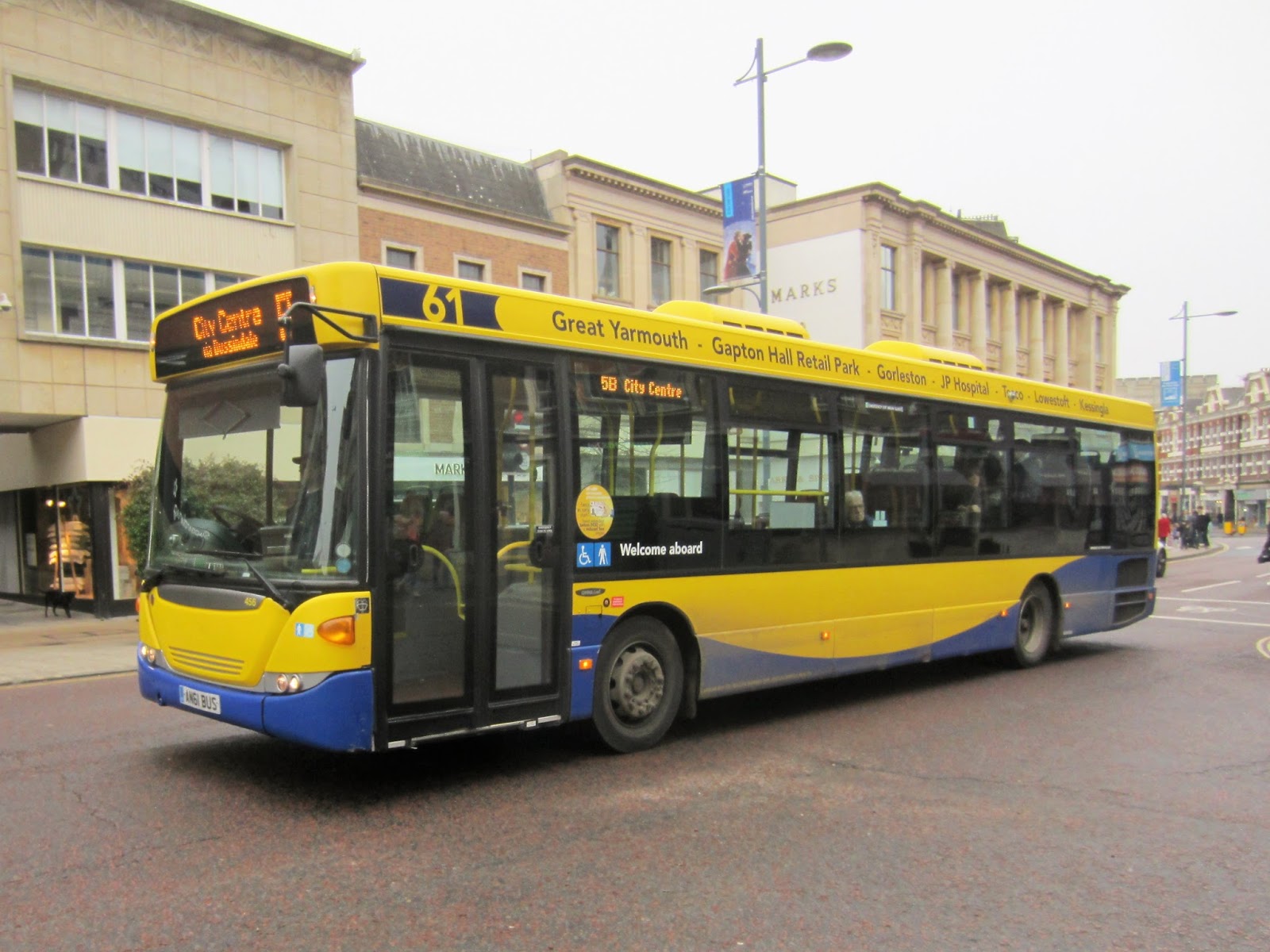 East Norfolk (and East Suffolk!) Bus Blog: Norwich On Saturday