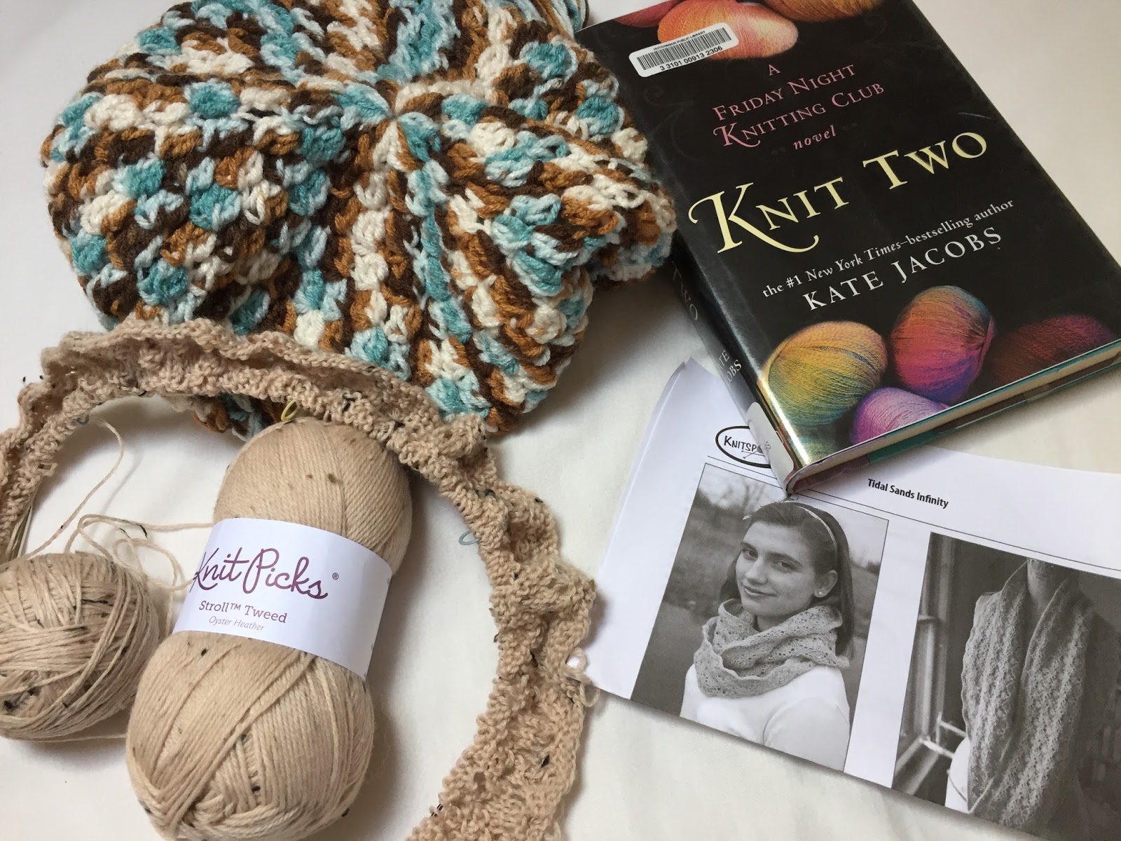 With Work In Hand: Yarn Along - with a FINISH!!