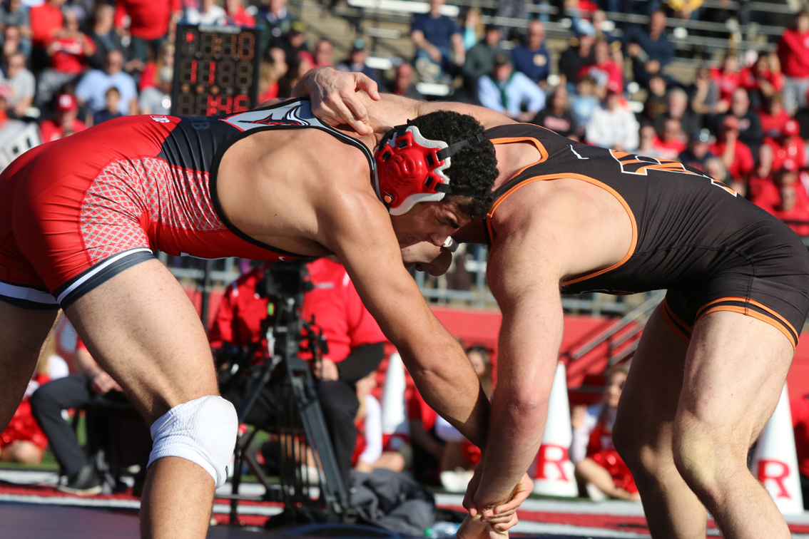 Finished by pin: Wrestling photoset 169