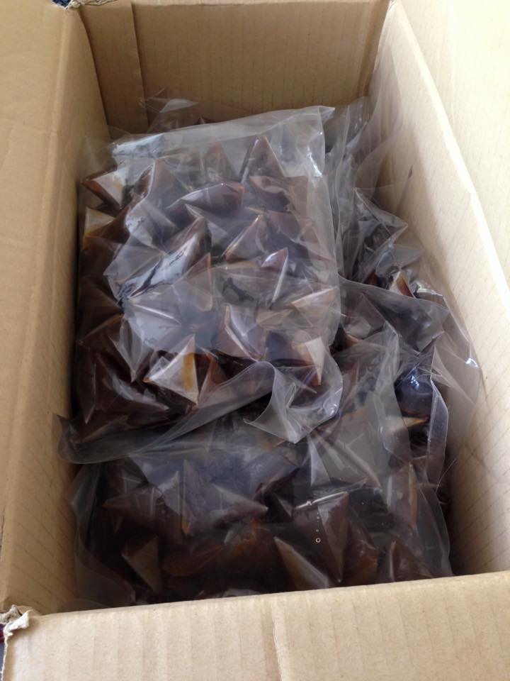 Pesona Creations Gifts & Hampers: Dodol Kiub Segitiga (Triangle Dodol)