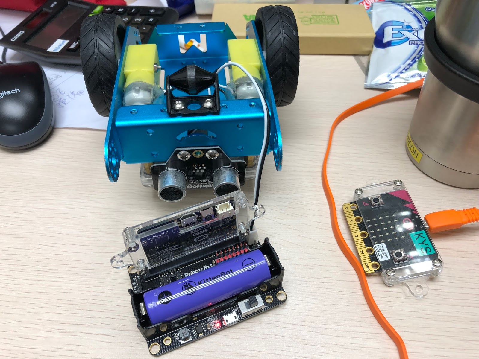 micro:bit + Robot:bit + mBot