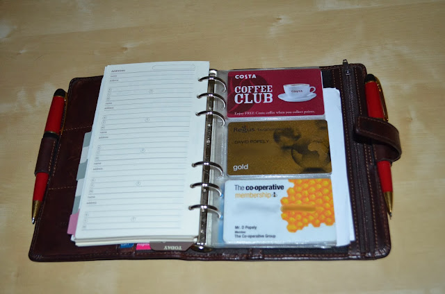 Philofaxy: Guest Post - My current (GTD based) Filofax setup - David Popely