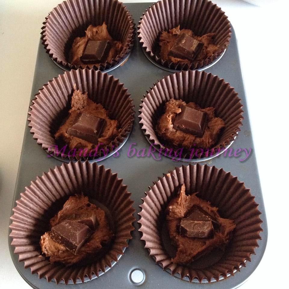 Mandy's baking journey: Molten lava cupcakes