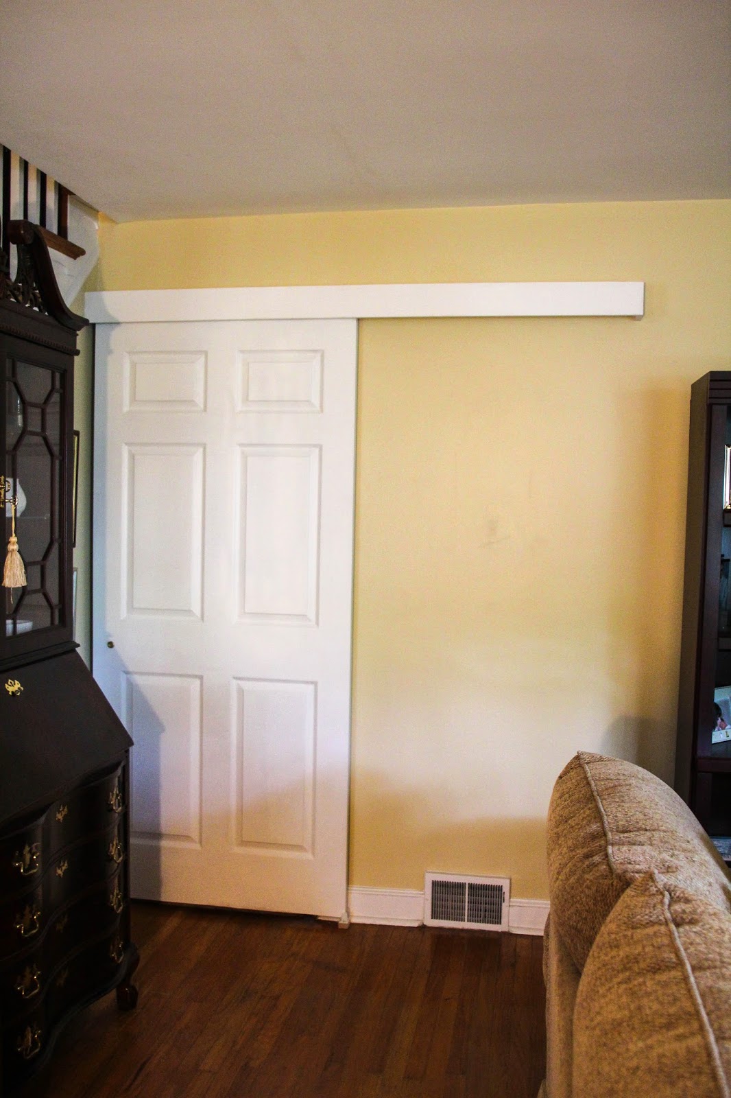 Elegant Food and Crafts: External "Pocket Door"