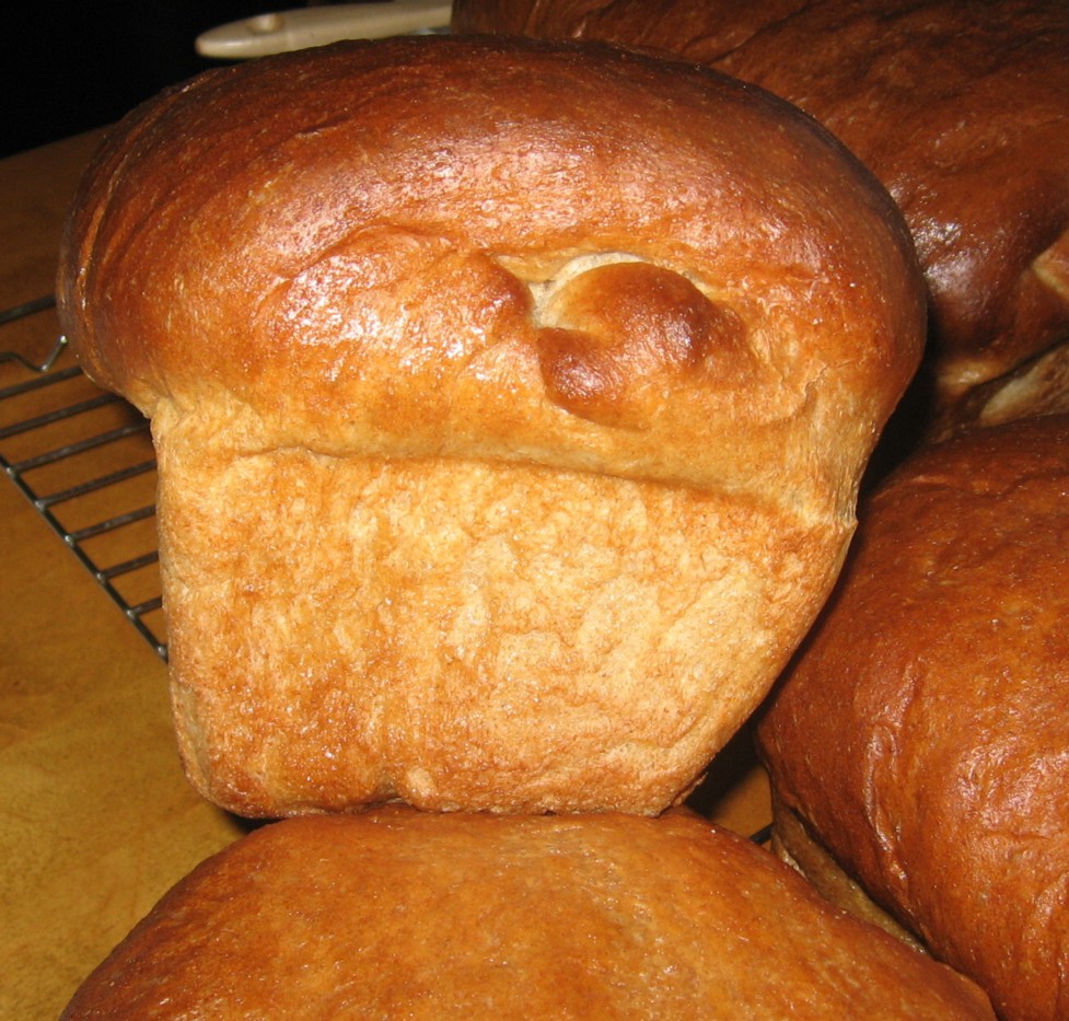 Grandma's Trash: UGLY BREAD---GOOD BREAD