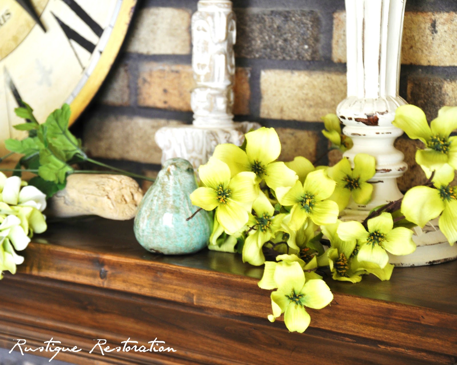 Rustique Restoration: Spring Mantel
