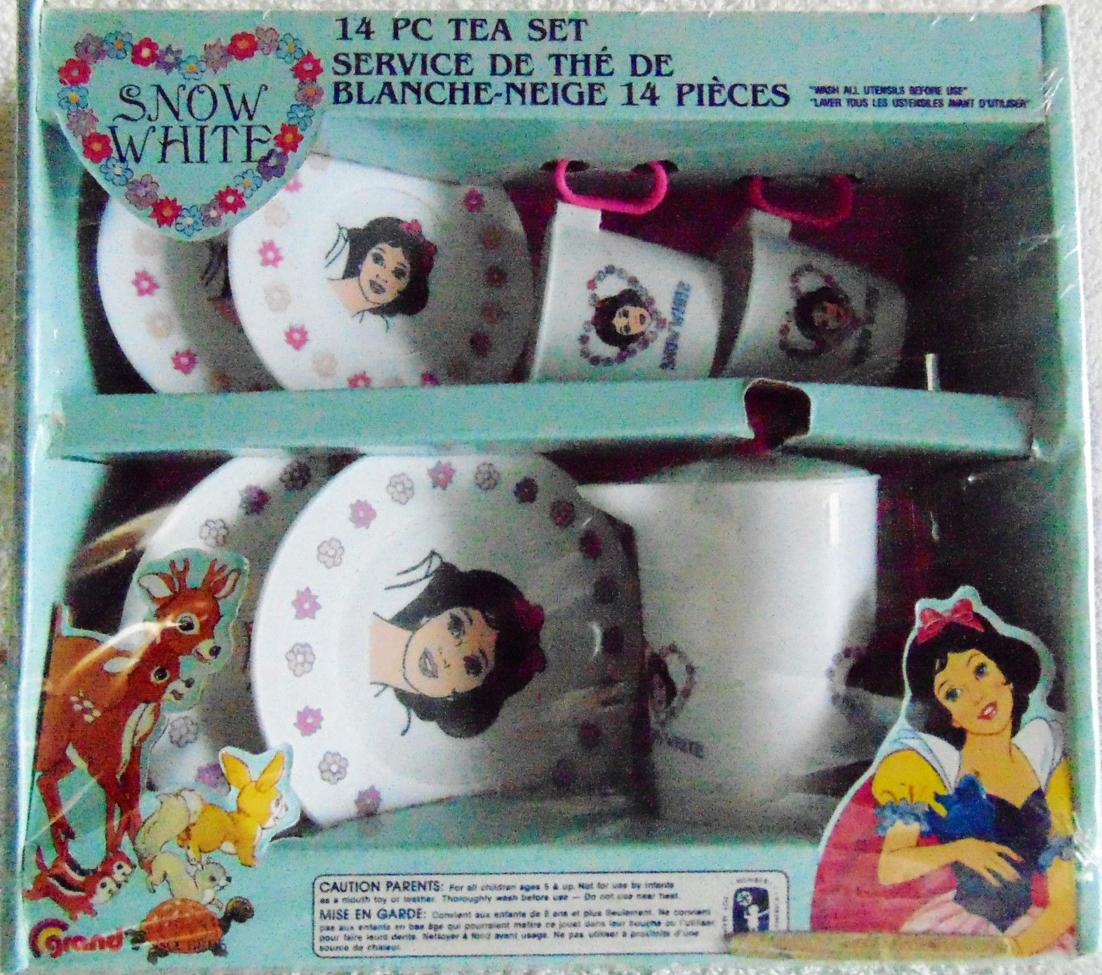 Filmic Light - Snow White Archive: Snow White Tea Set by Grand Toys