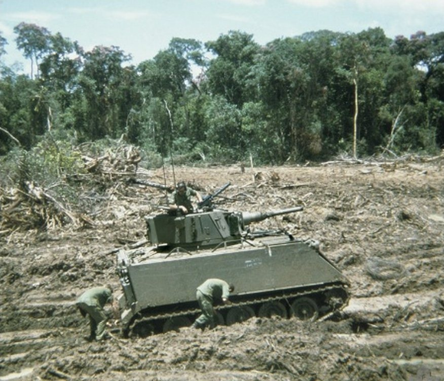 SNAFU!: Blast from the past. M113 Fire Support Vehicle.