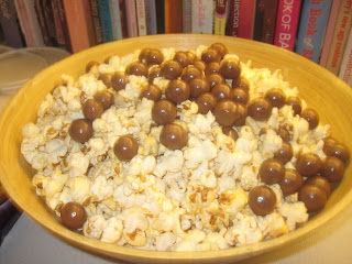 Jo's Blue AGA: Movie Night, Hot Dogs, Nachos, Popcorn & Clementine Fizz