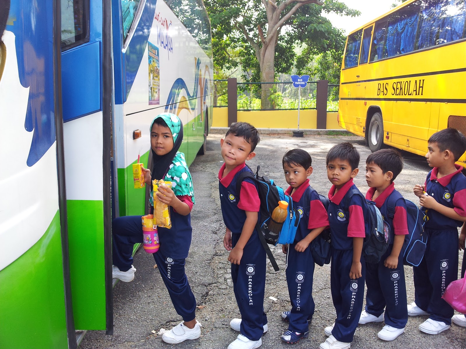 Cikgu Aisyah: Lawatan Murid Prasekolah ke Taman Rama-rama