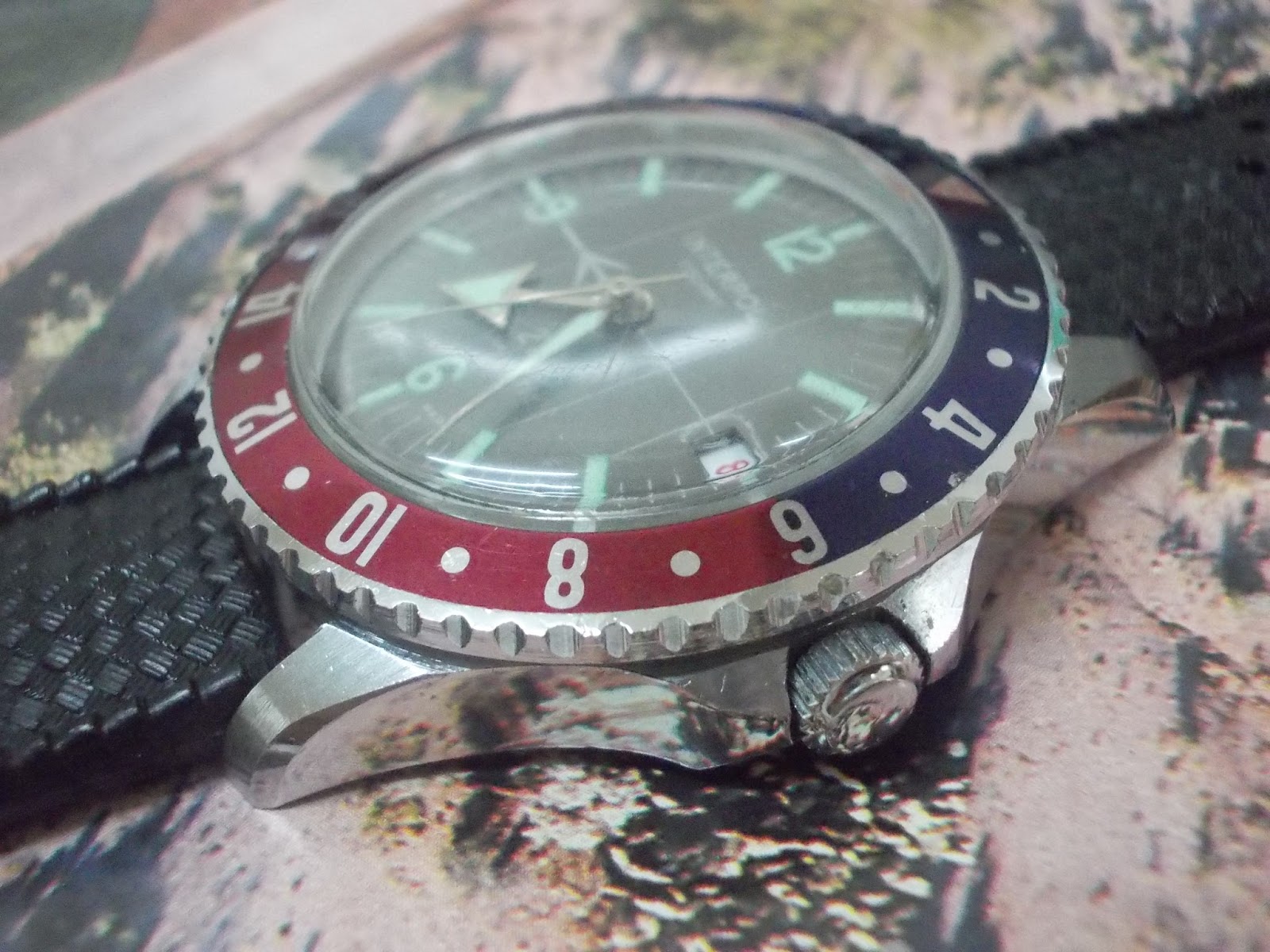 vintage watches: Interpol diver RM350