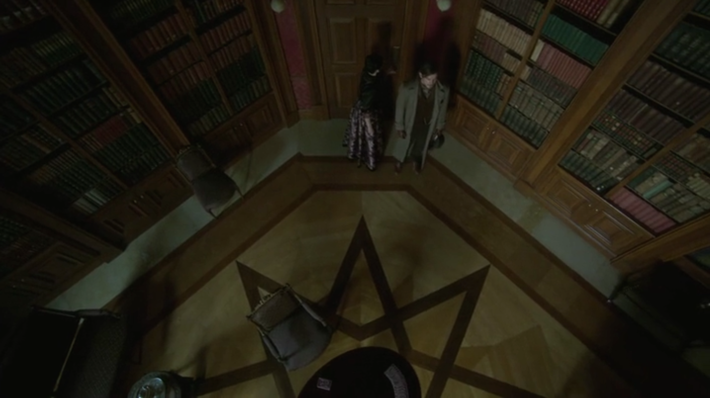 my new plaid pants: Great Moments In Movie Shelves #76