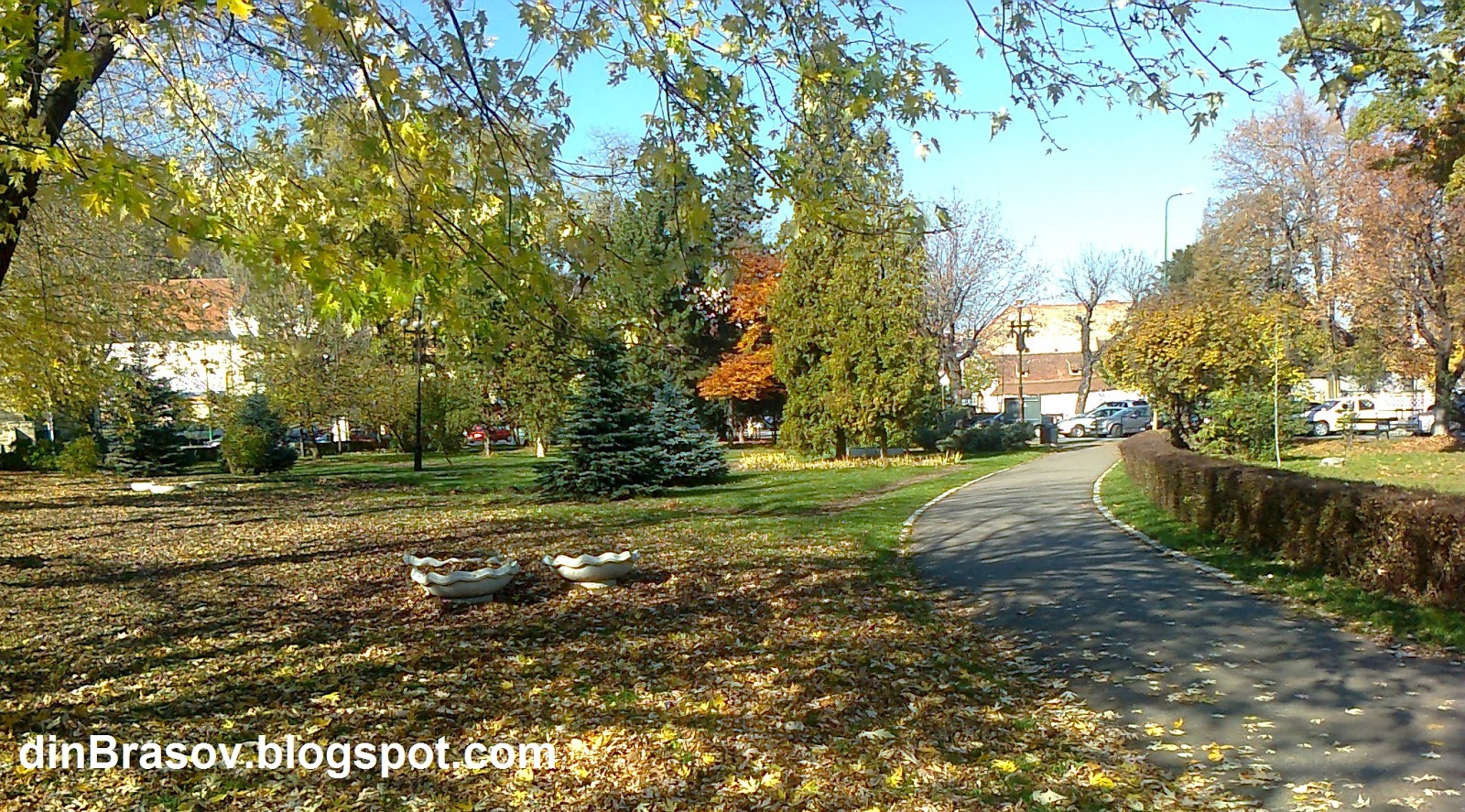 din Brasov: Toamna prin parcul central [poze]
