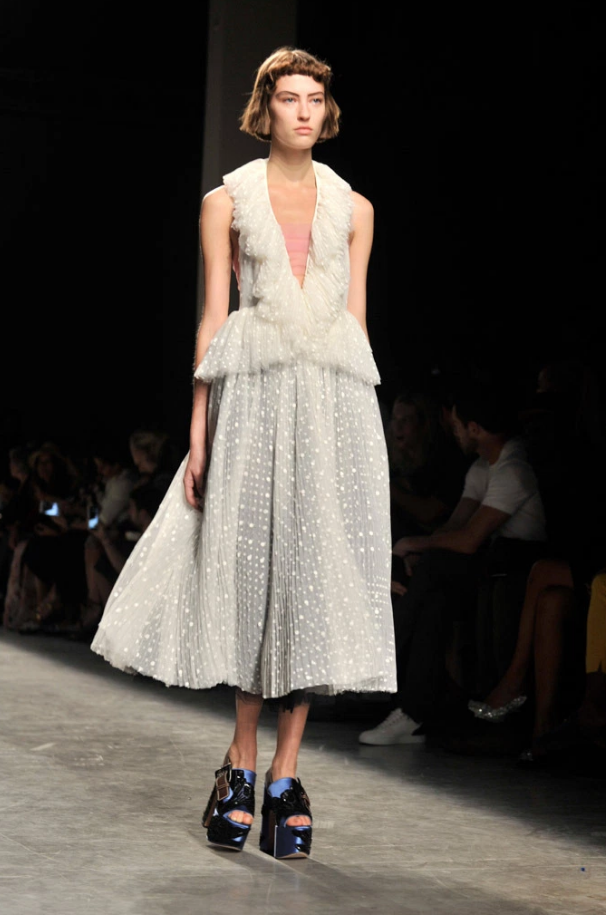 Rochas Spring 2017 Ready-to-Wear Collection | Cool Chic Style Fashion