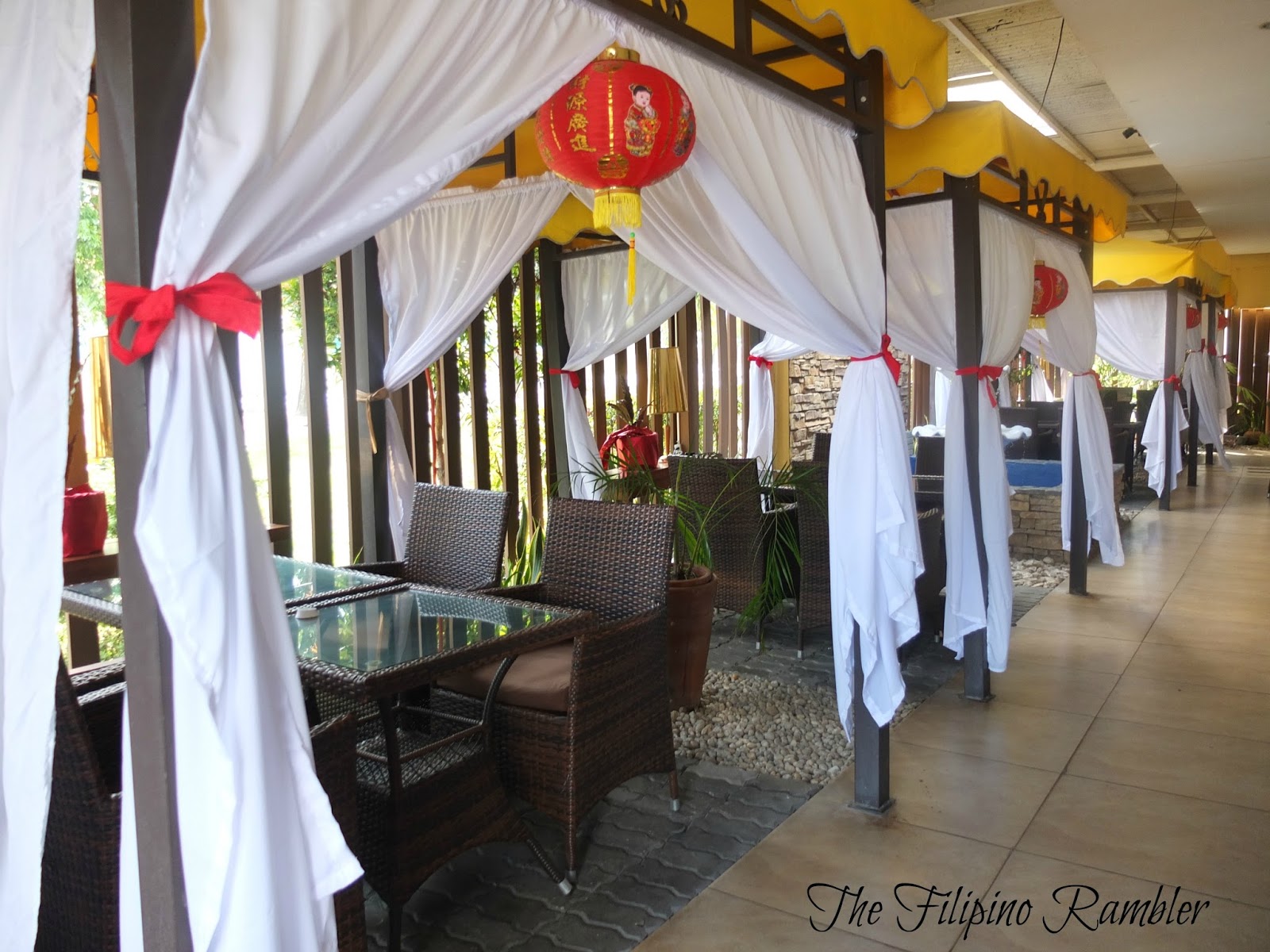 Gobbling Pampanga's Best Fried Chicken: Koko Buri - The Filipino Rambler