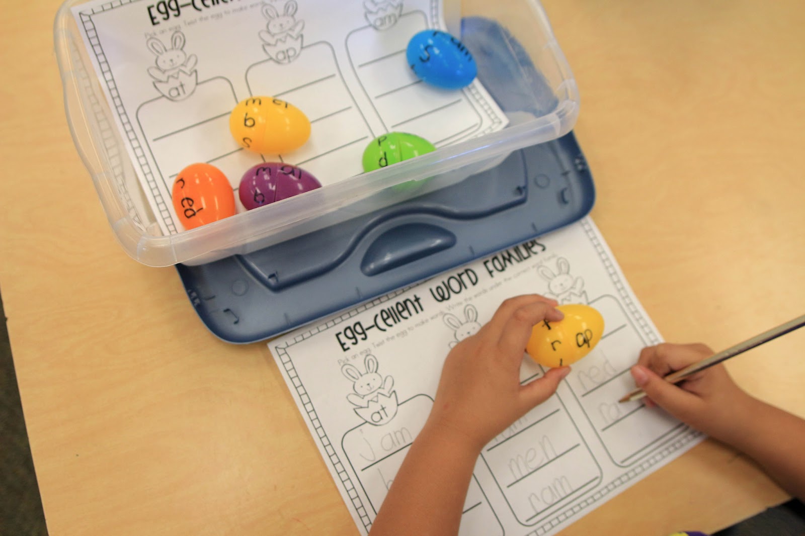 Mrs. Ricca's Kindergarten: April 2013