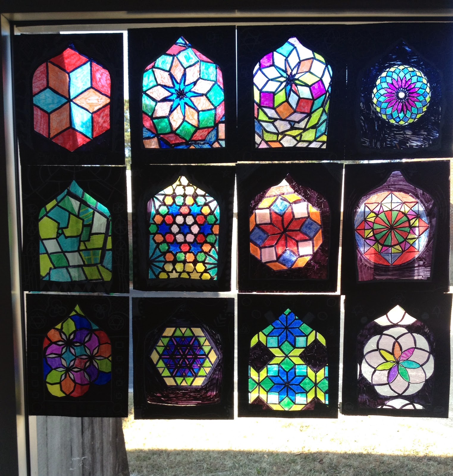 Lesson Plan: Islamic Stained Glass Windows | Glass window art, Art ...