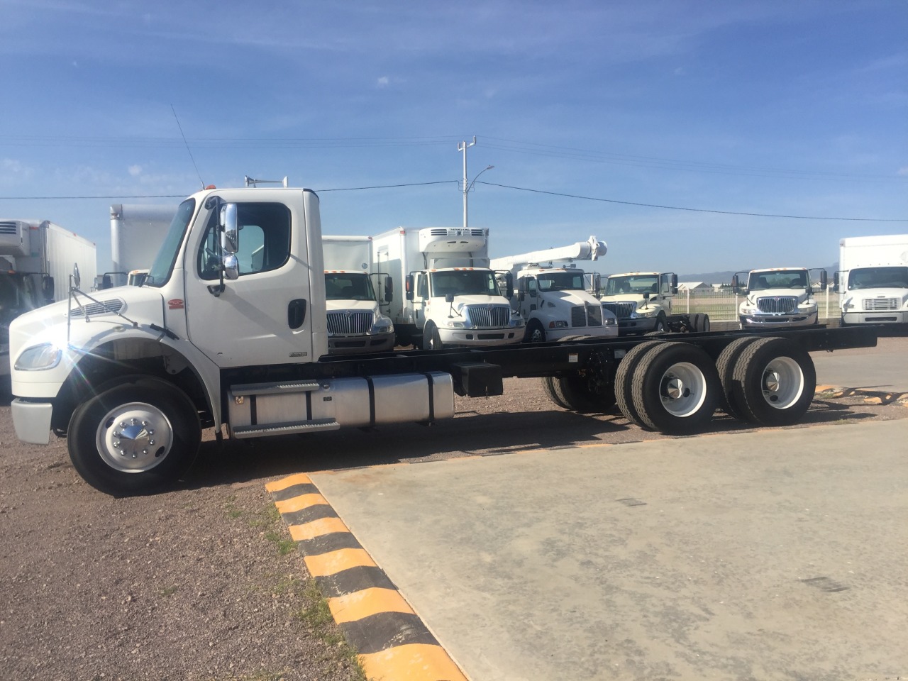 MAQUINARIA AGRICOLA INDUSTRIAL: Camion Torton Freightliner 2008 Modelo ...