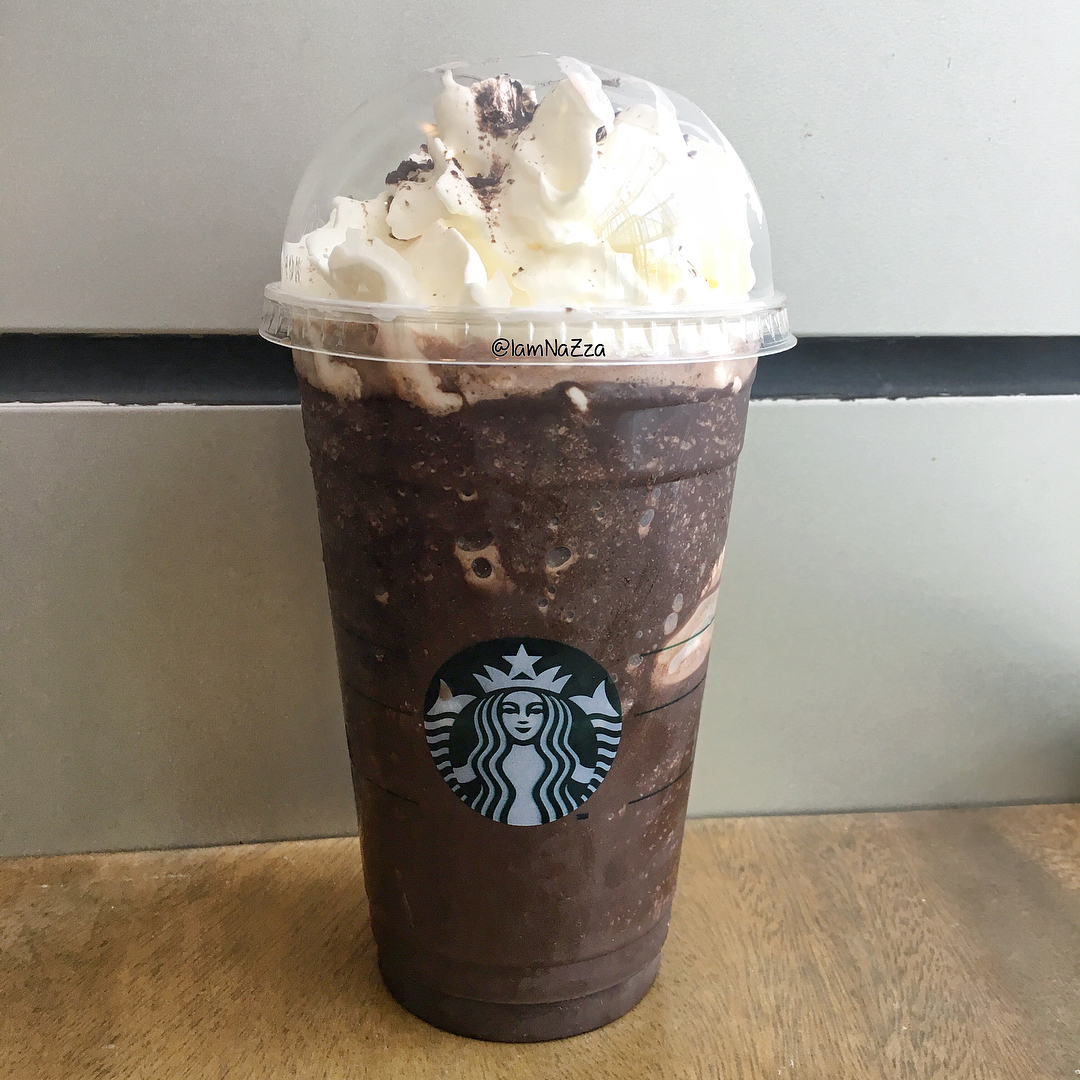 Starbucks - Tea-ramisu & Midnight Mocha Frappuccino - IamNaZza - Travel ...