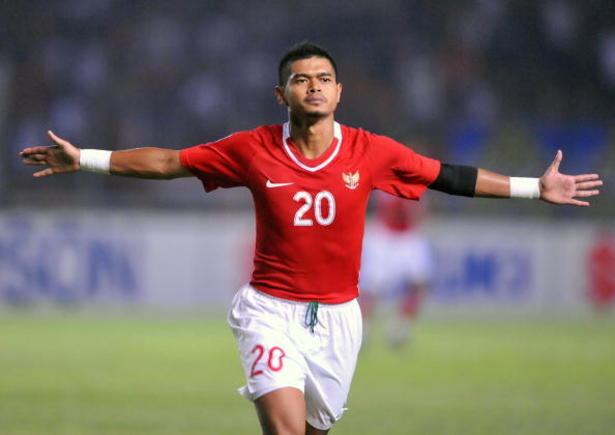 Indonesia Celebrities and News: "Bepe" Best 5 Asian Football Players ...