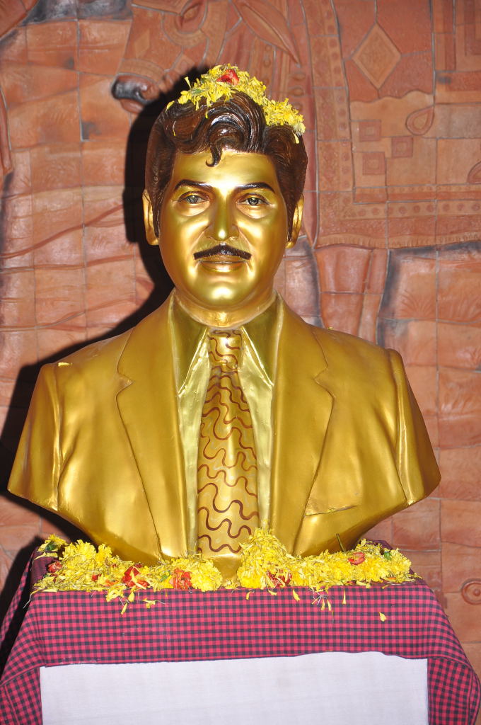 Sobhan Babu Vajrotsavam Sambaralu Images - Wallwoods Sobhan Babu Vajrotsavam Sambaralu Images - Wallwoods
