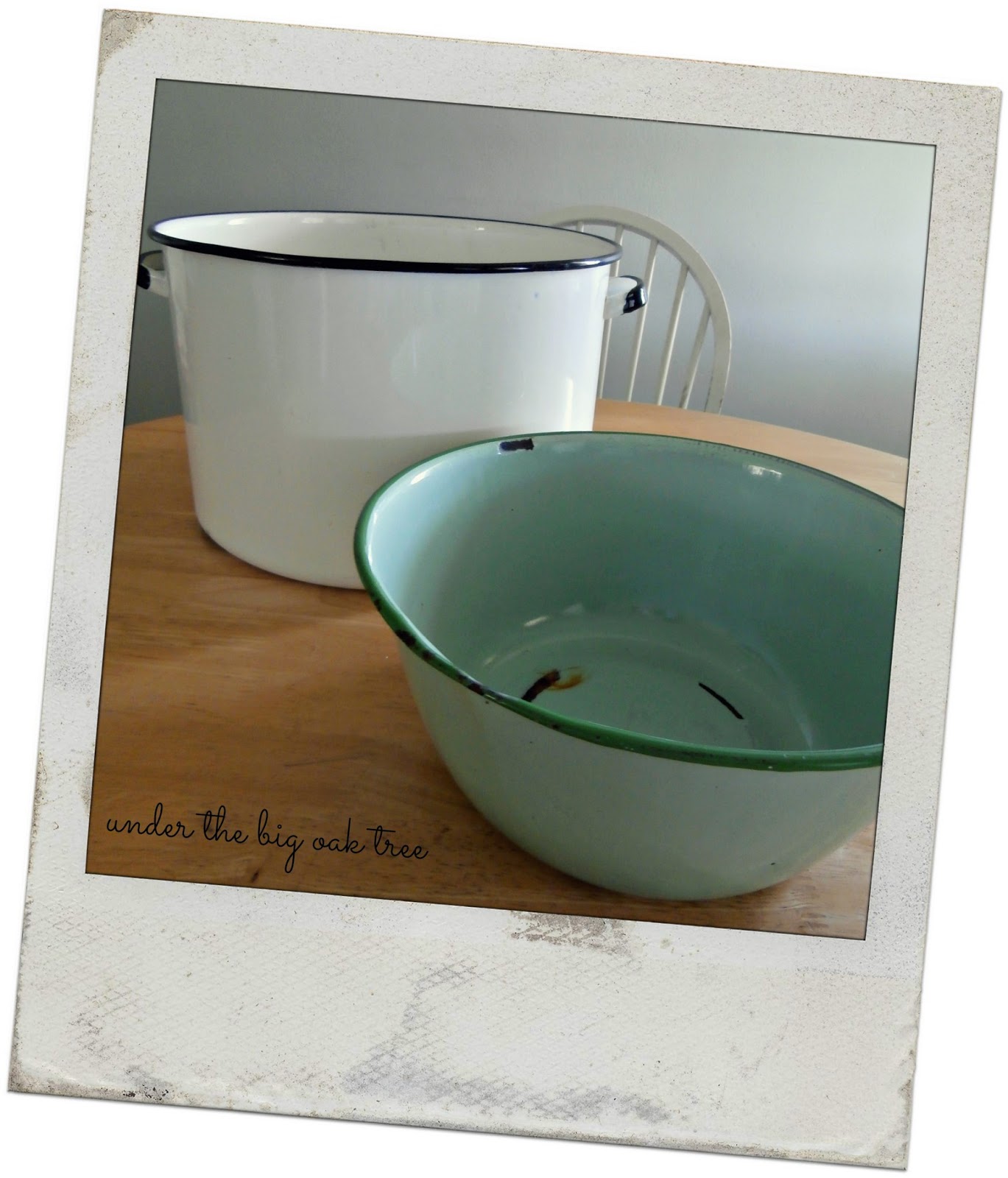 Under the Big Oak Tree: Second Hand Treasures ~ Vintage Cookware