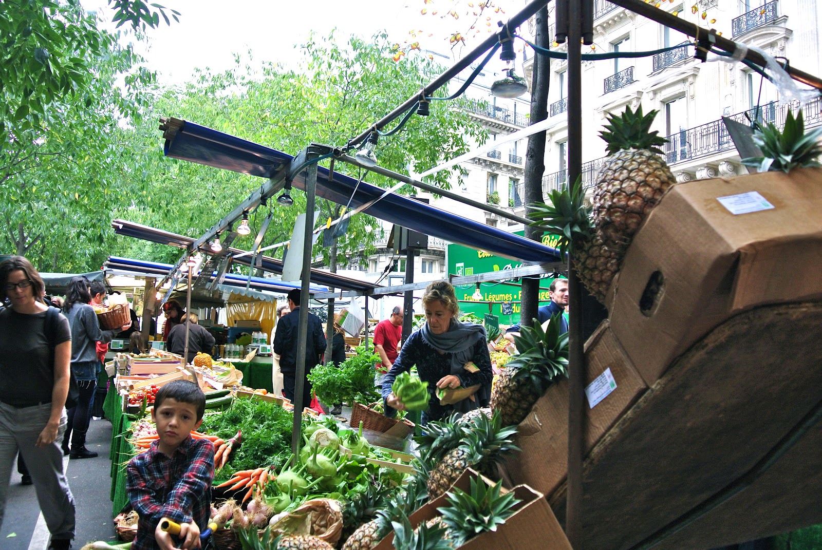 Museums & Markets {of Paris}: Organic at Le Marché Batignolles