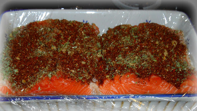 Chez Maximka: Salmon cured with rooibos tea