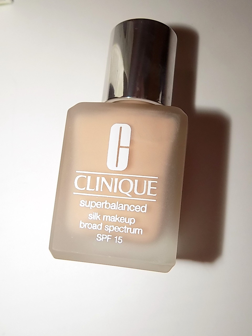 The Beauty Alchemist: Clinique Superbalanced Silk Foundation