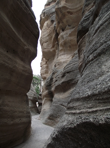 Discover the West: Canyon Trail in Tent Rocks National Monument