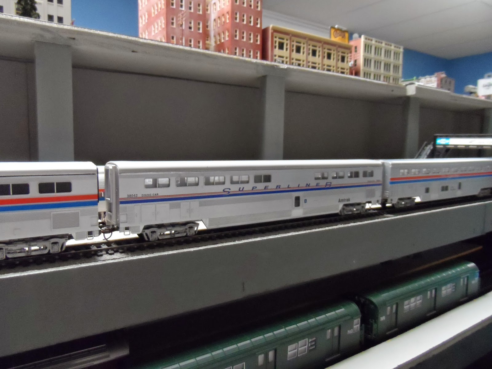 New York Central Train Layout: Amtrak Train# 91 / 92 "Silver Star"