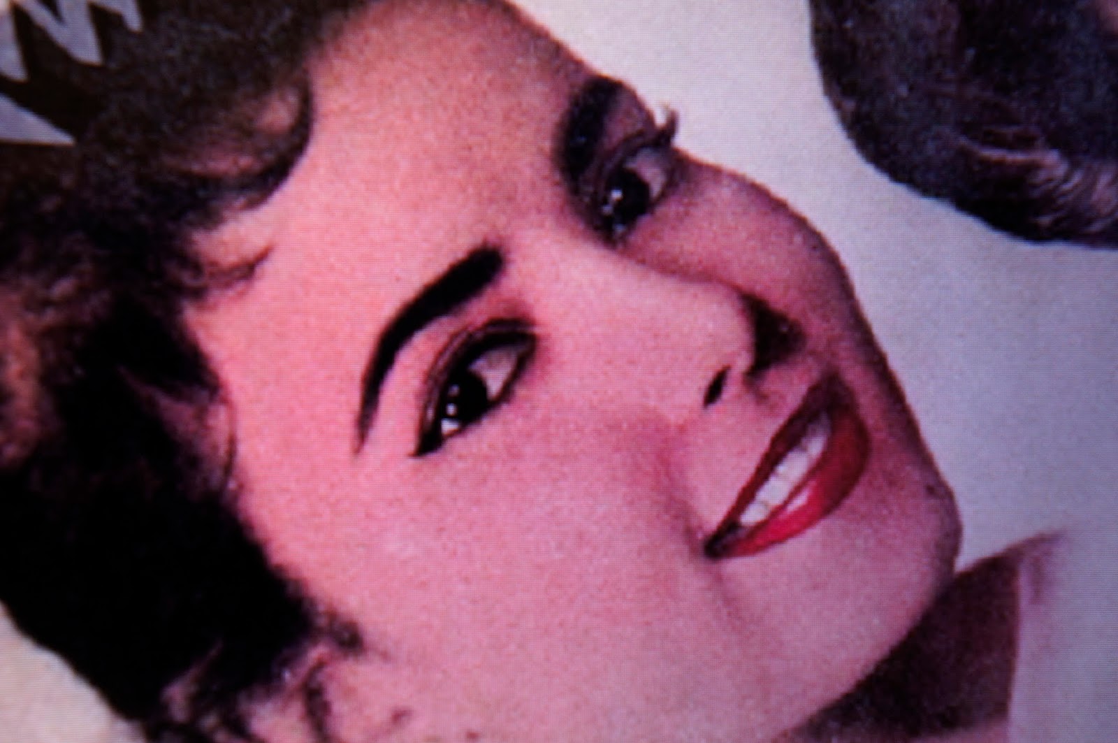 MISS AMALIA FUENTES VS. All Actresses Of Phil. Movies - Past & Present ...